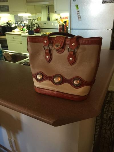 All leather Sam Roberts bag for sale in Dallas, TX - 5miles: Buy and Sell