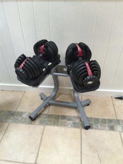 Bowflex SelectTech 552 Adjustable Dumbbells and Stand for sale in ...