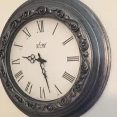 ECW and Co wall clock for sale in Valley Village, CA - 5miles: Buy and Sell