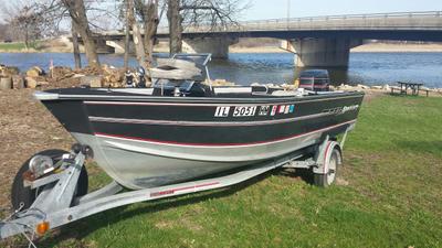 Spectrum Fishing Boat for sale in Cary, IL - 5miles: Buy and Sell