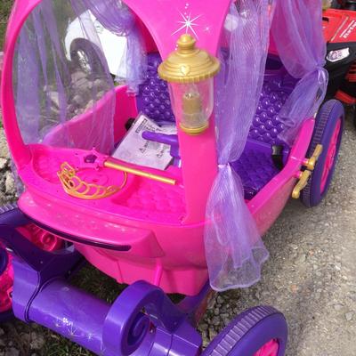 Princess Carriage Power Wheel for sale in Crosby, TX - 5miles: Buy and Sell