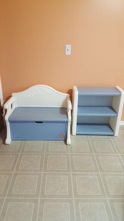 Little Tikes Victorian toy box chest and bookshelf for sale in Utica ...