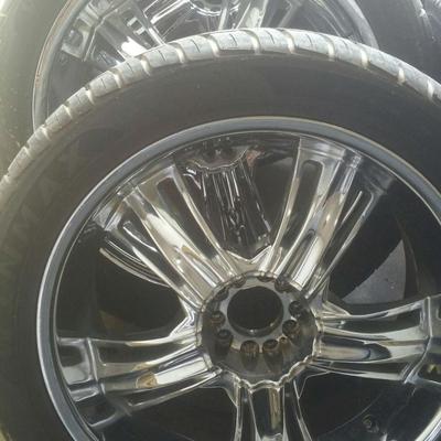 22" Inch Truck Rims & Tires 5 Lug Chrome 305/40R22 for sale in DeSoto ...