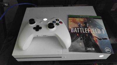 400 GB Xbox One for sale in La Puente, CA - 5miles: Buy and Sell