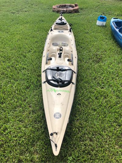 15 foot perception Bimini kayak for sale in Holiday, FL - 5miles: Buy ...