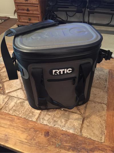 RTIC 20 Soft Pack Cooler for sale in The Colony, TX - 5miles: Buy and Sell