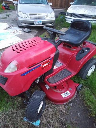 Toro riding lawnmower for sale in Mckinney, TX - 5miles: Buy and Sell