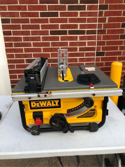 DEWALT 15-Amp Corded 10 in. Compact Job Site Table Saw for sale in Addison, TX - 5miles: Buy and ...