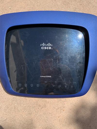 Cisco Linksys E3000 High-Performance Wireless N Router 4 Ports 300Mbps ...