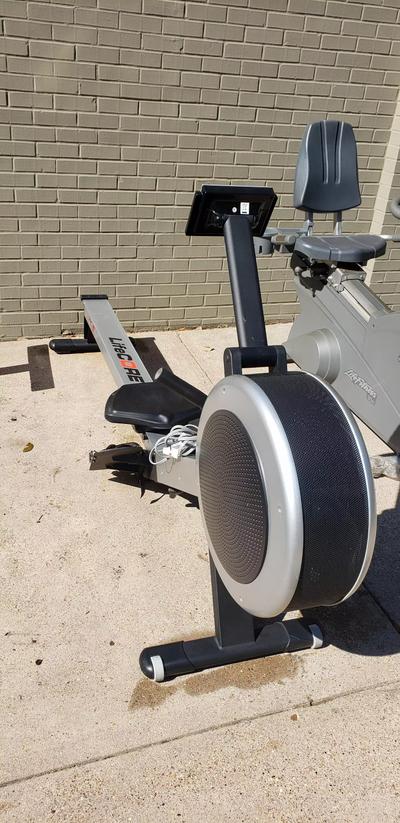 Lifecore R100 Rowing Machine for sale in Kemp, TX - 5miles: Buy and Sell