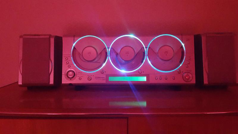 Emerson Triple Play linear 3 CD changer and radio player for sale in ...
