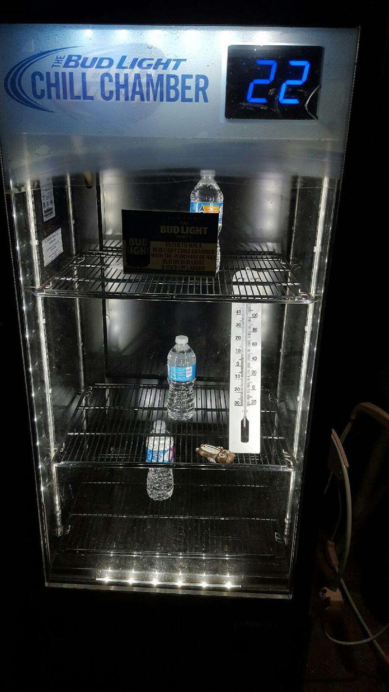 Bud Light chill chamber for sale in Las Vegas, NV - 5miles: Buy and Sell