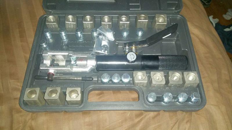 Mastercool (71475-PRC) Black Universal Hydraulic Flaring Tool Kit for ...