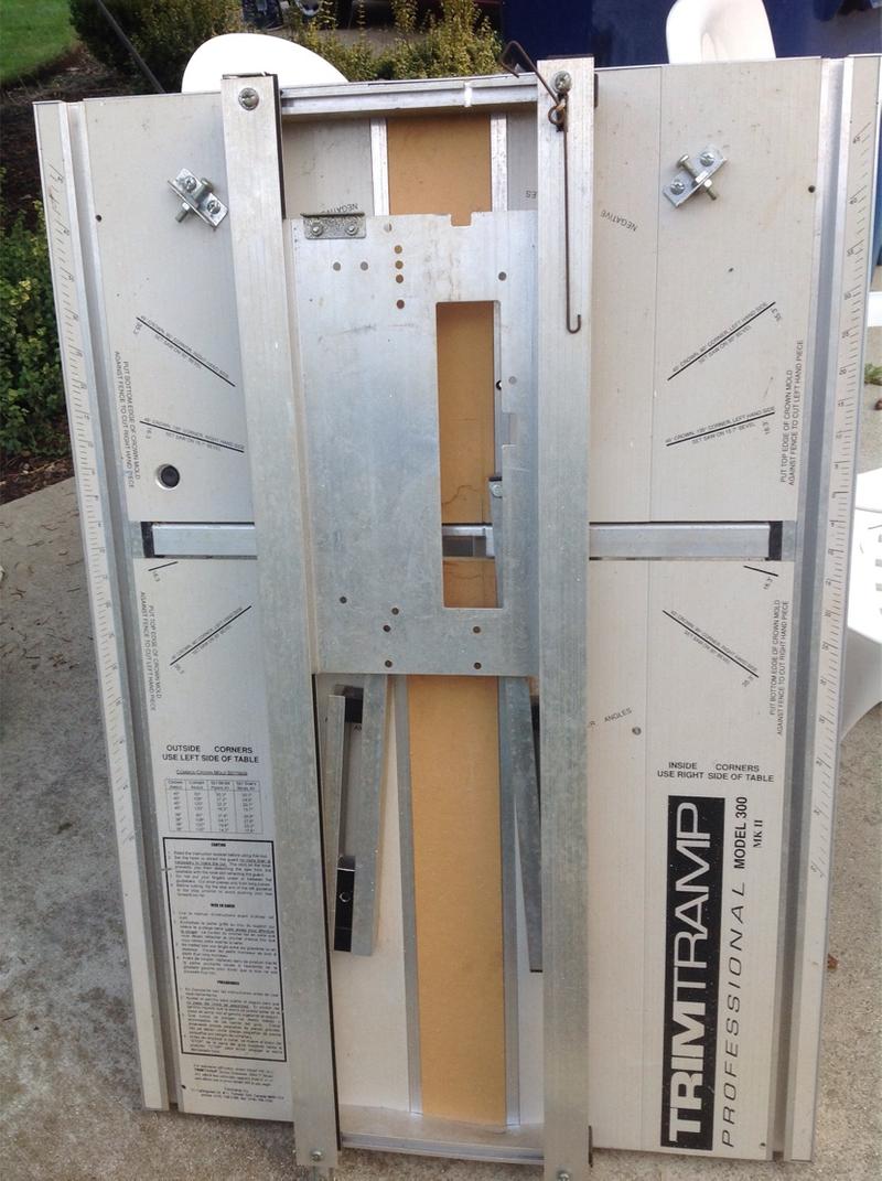 Trim Tramp Mitre Professional Model 300 Saw Table for sale in Roselle ...