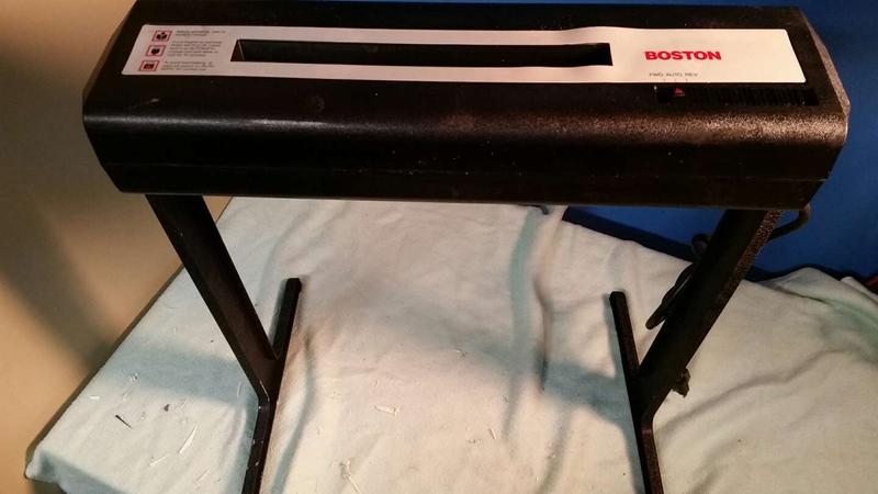 BOSTON PAPER SHREDDER, MODEL Heavy DutyBoston 1690 for sale in Las ...