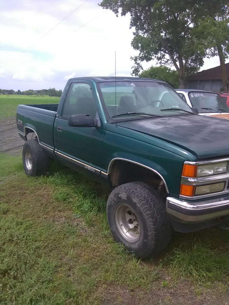 1997 Chevy Z71 project for sale in Elgin, TX - 5miles: Buy and Sell