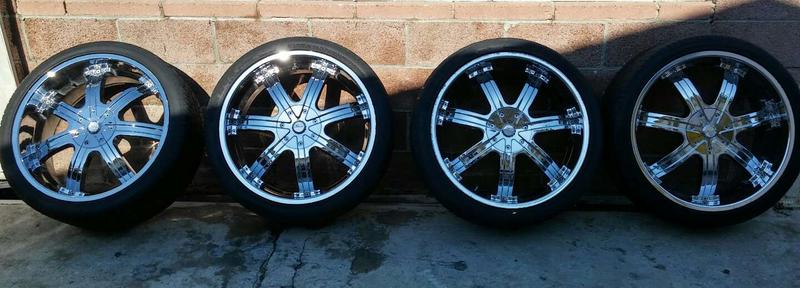 "22" INCH 5 LUGS UNIVERSAL CHROME RIMS" for sale in Los Angeles, CA ...