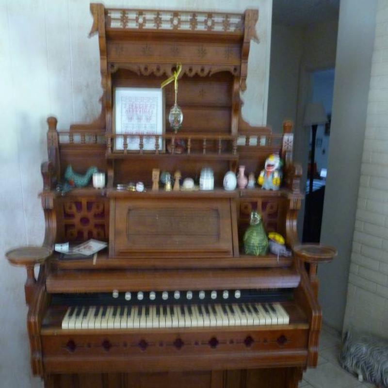 1890's Pump Organ for sale in Fort Worth, TX - 5miles: Buy and Sell