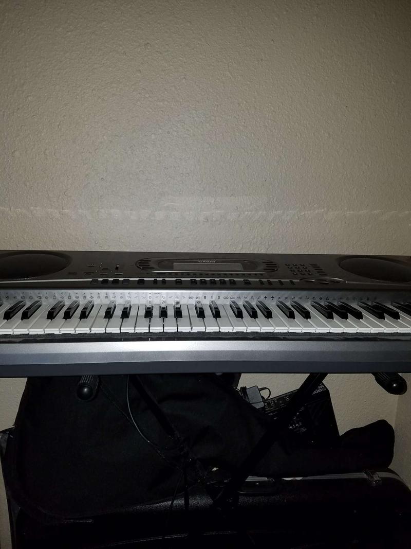 Casio Keyboard WK-1630 for sale in Fort Worth, TX - 5miles: Buy and Sell
