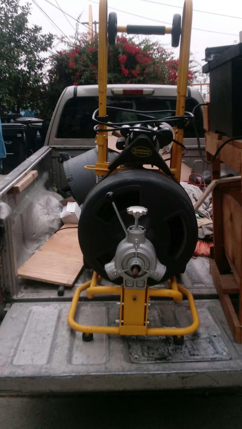 Main lines Drain cleaner machine snake 7/8 100ft brand new i use only ...