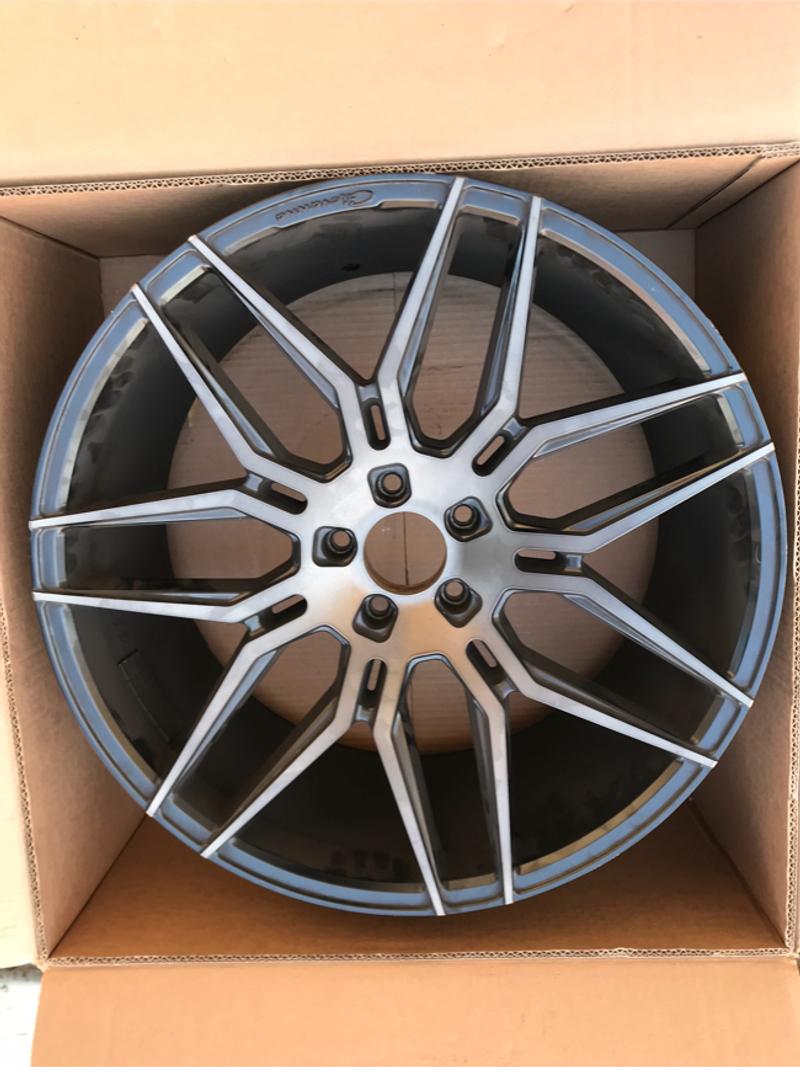 Giovanni rims set of 4 for sale in Burbank, CA - 5miles: Buy and Sell