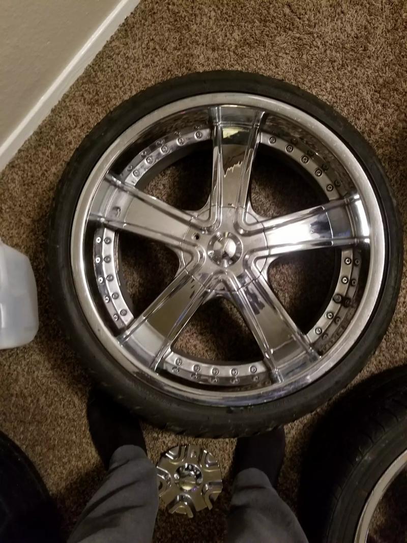 20 inch rims universal 5 lug for sale in Dallas, TX - 5miles: Buy and Sell
