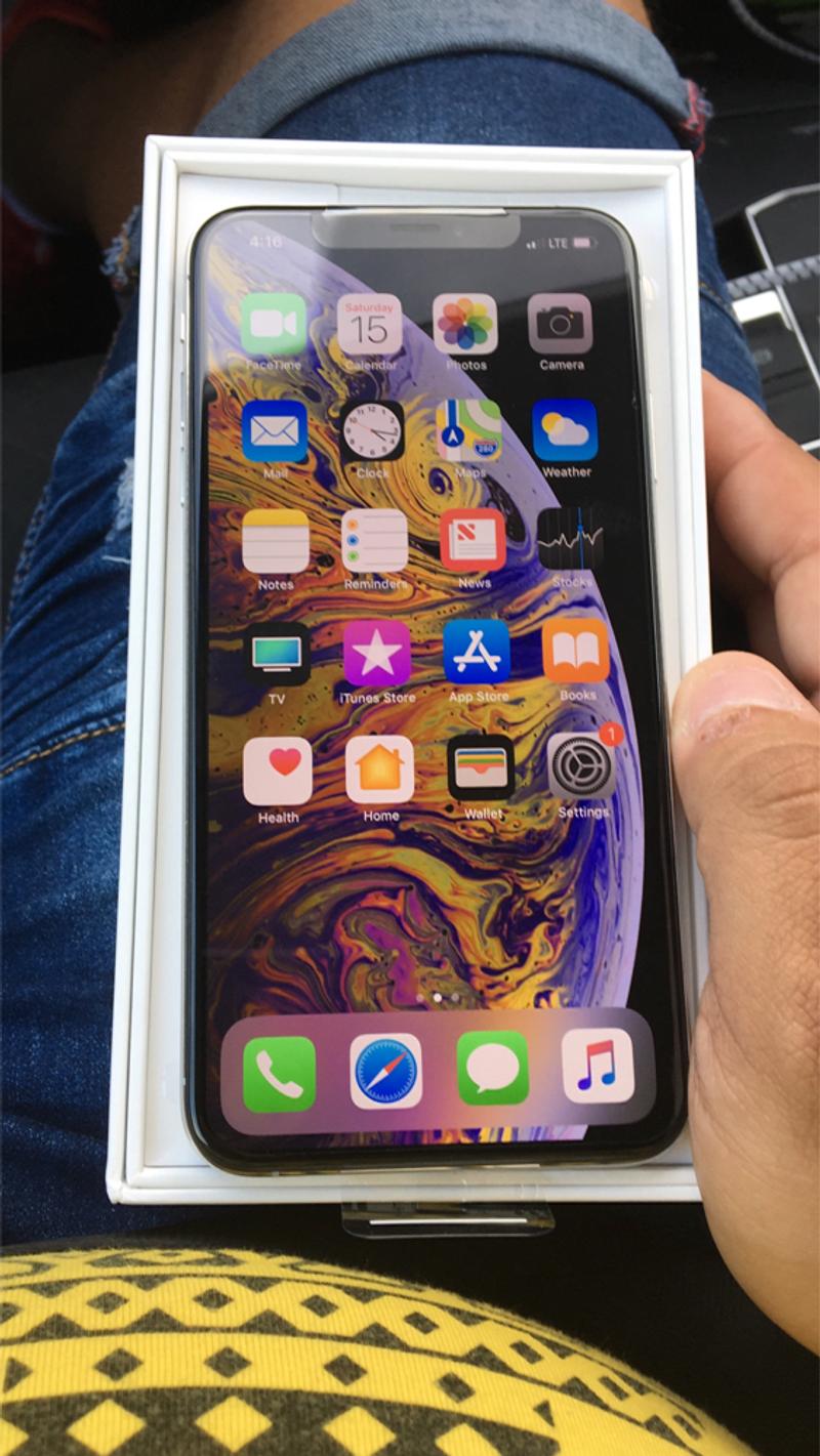 IPHONE X MAX 64 UNLOCK VERIZON for sale - 5miles: Buy and Sell