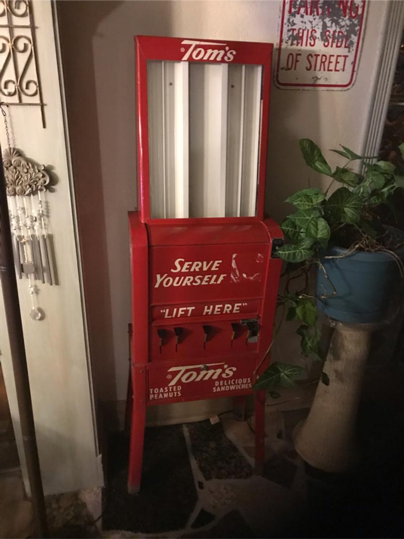 Antique Toms 5c peanut vending machine for sale in Wylie, TX - 5miles ...