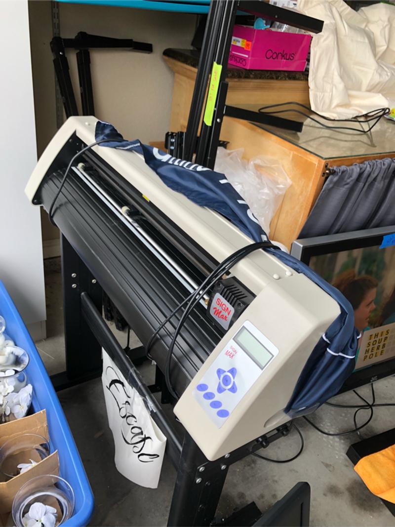 BRAND NEW SIGN MAX SIGN PLOTTER (Vinyl cutter) for sale in Cleburne, TX ...