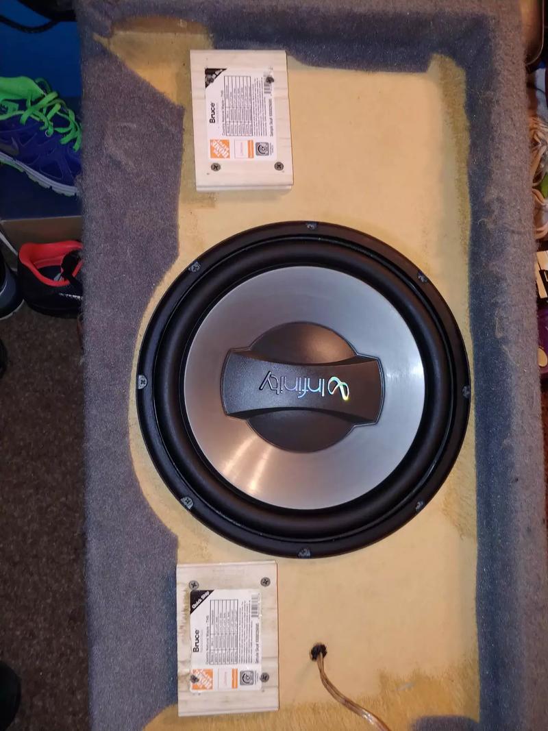 Infinity Reference 12-inch dual voice coil subwoofer for sale in ...