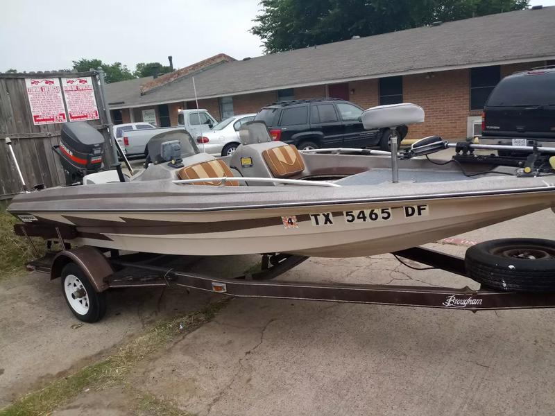 1985 thunderbolt bass boat for sale in Irving, TX - 5miles: Buy and Sell