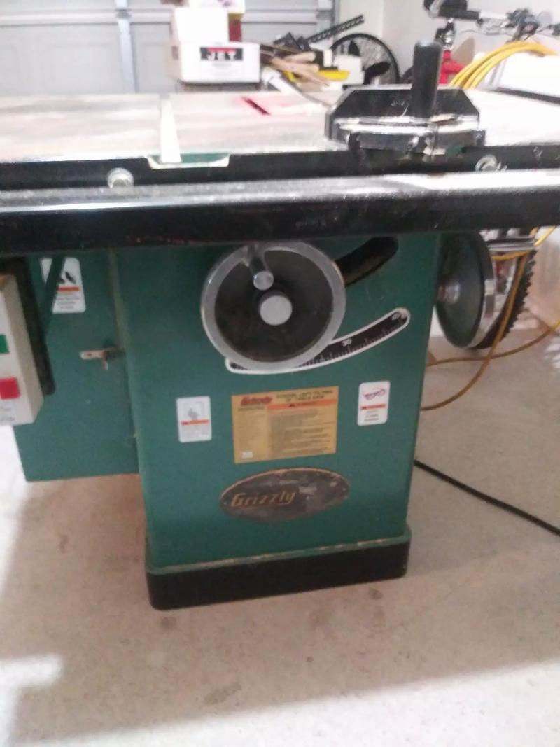 Grizzly 10 inch left tilting table saw for sale in Weatherford, TX ...