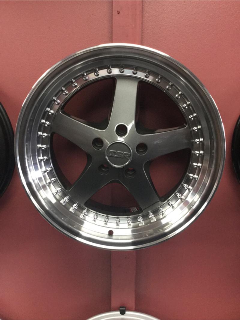 ESR deep dish wheels 18 inch for sale in Dallas, TX - 5miles: Buy and Sell