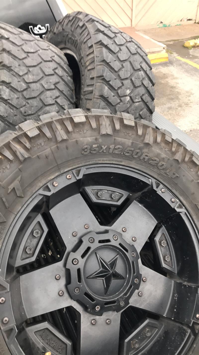 Rines con llantas/ rims w tires good condition 5 birlos for sale in ...