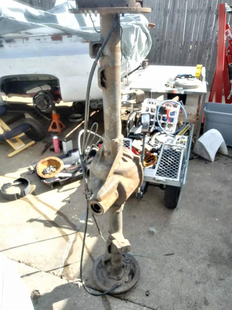 Chevy 10 bolt rear end for sale in Garland, TX - 5miles: Buy and Sell