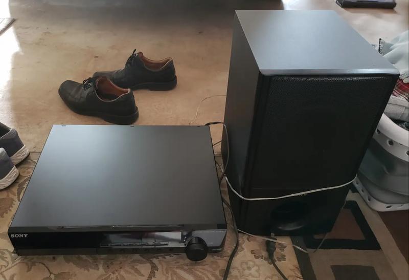 Sony DAV HCD-HDX285 5.1CH 1000W HDMi 5 DISC DVD/CD Changer HDMI Home ...