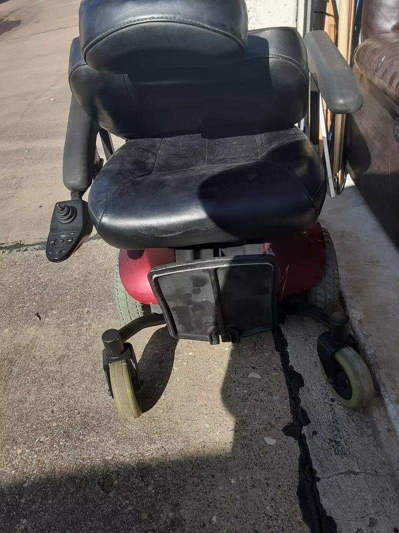 Pronto M41 power wheelchairs for sale in Rowlett, TX - 5miles: Buy and Sell
