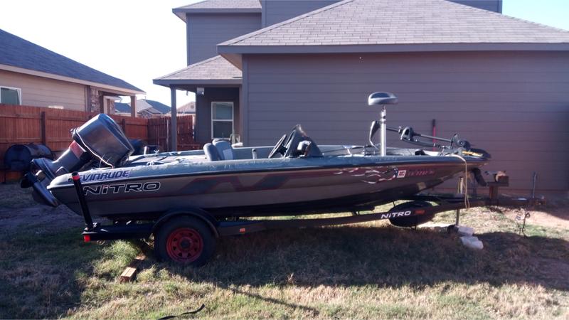 1997 Nitro bass boat for sale in Austin, TX - 5miles: Buy and Sell