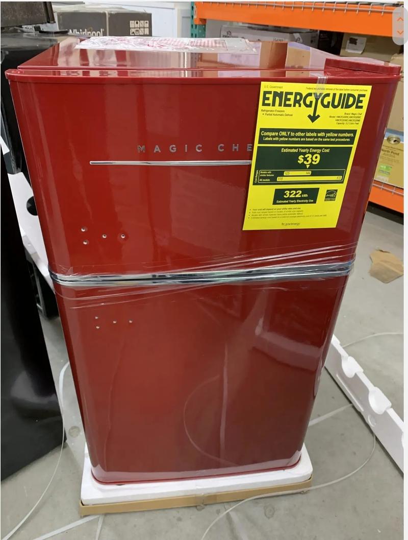 Magic Chef Retro 3.2 cu. ft. 2 Door Mini Fridge in Red for sale in ...