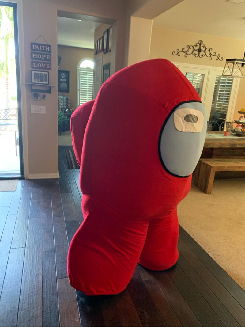 Among Us Mascot for sale in Corona, CA - 5miles: Buy and Sell