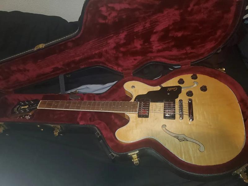 GUILD STARFIRE IV ELECTRIC GUITAR WITH ORIGINAL CASE Made in the USA ...