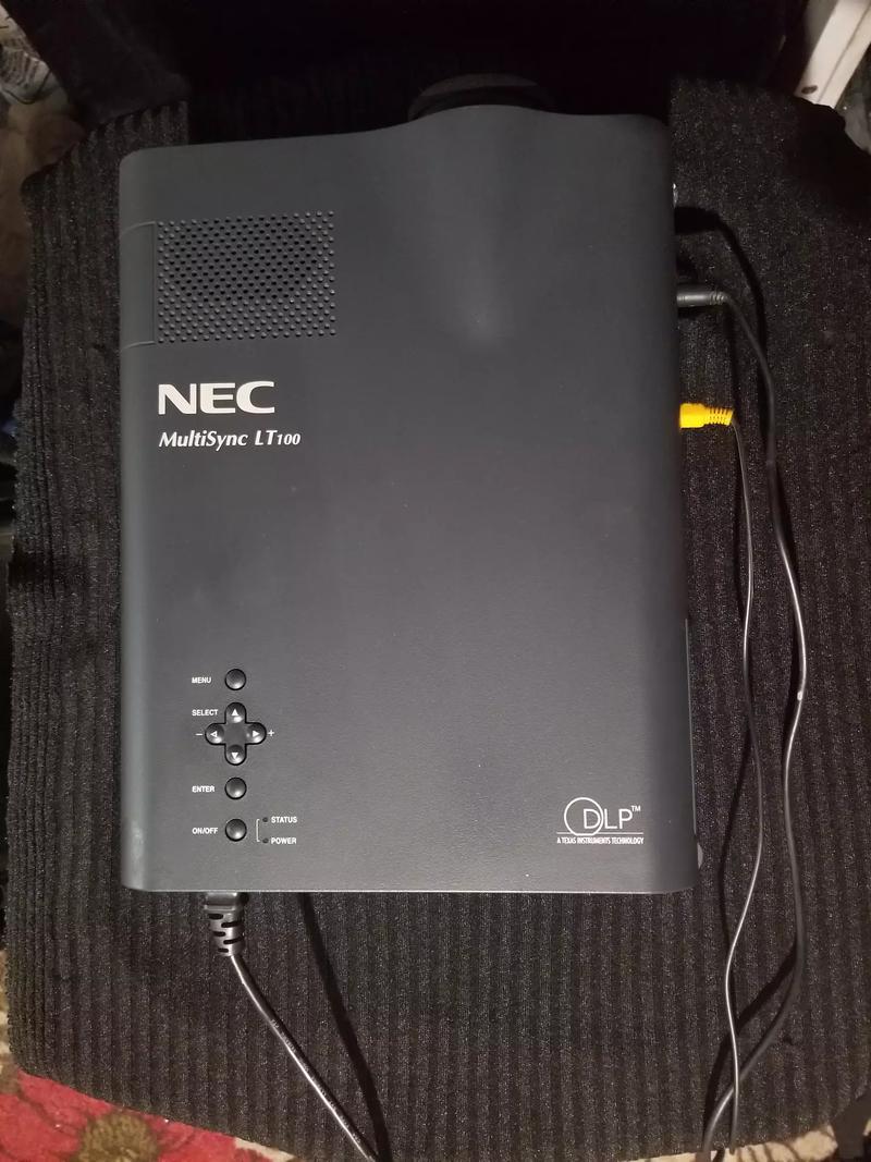 Nec lt100 conference room projector. 1000lumens, internal DLP touts higher contr for sale in ...