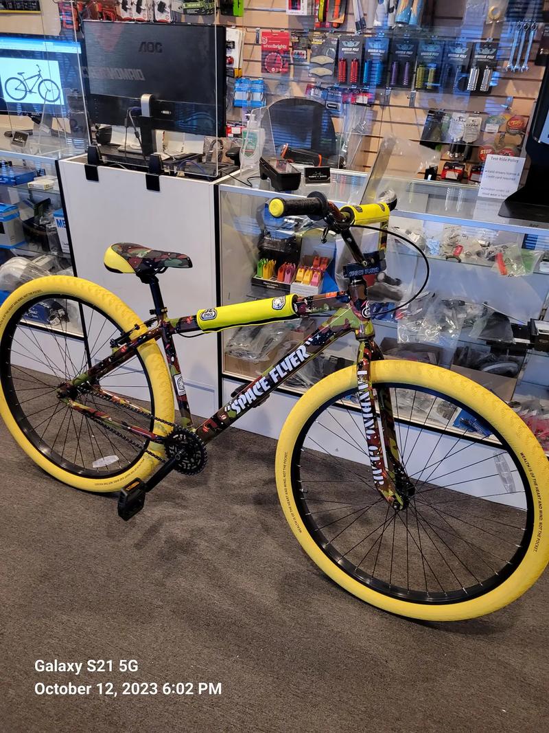 NEW LIMITED EDITION SE BBC SPACE FLYER 29 BILLIONAIRE BOYS CLUB SPACE ...