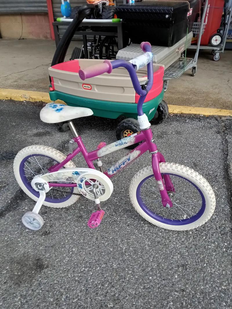16 inch girls huffy bike with training wheels ready to ride for sale in ...