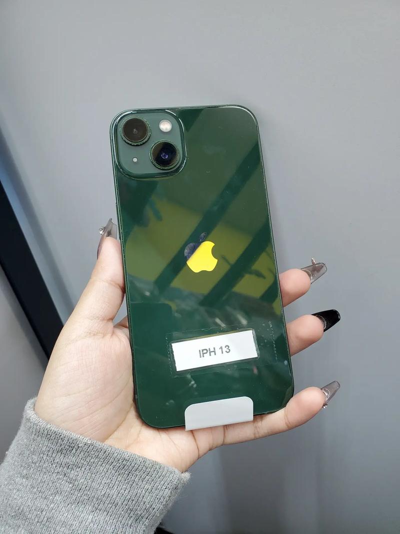 Apple IPhone 13 for sale in Dallas, TX - 5miles: Buy and Sell
