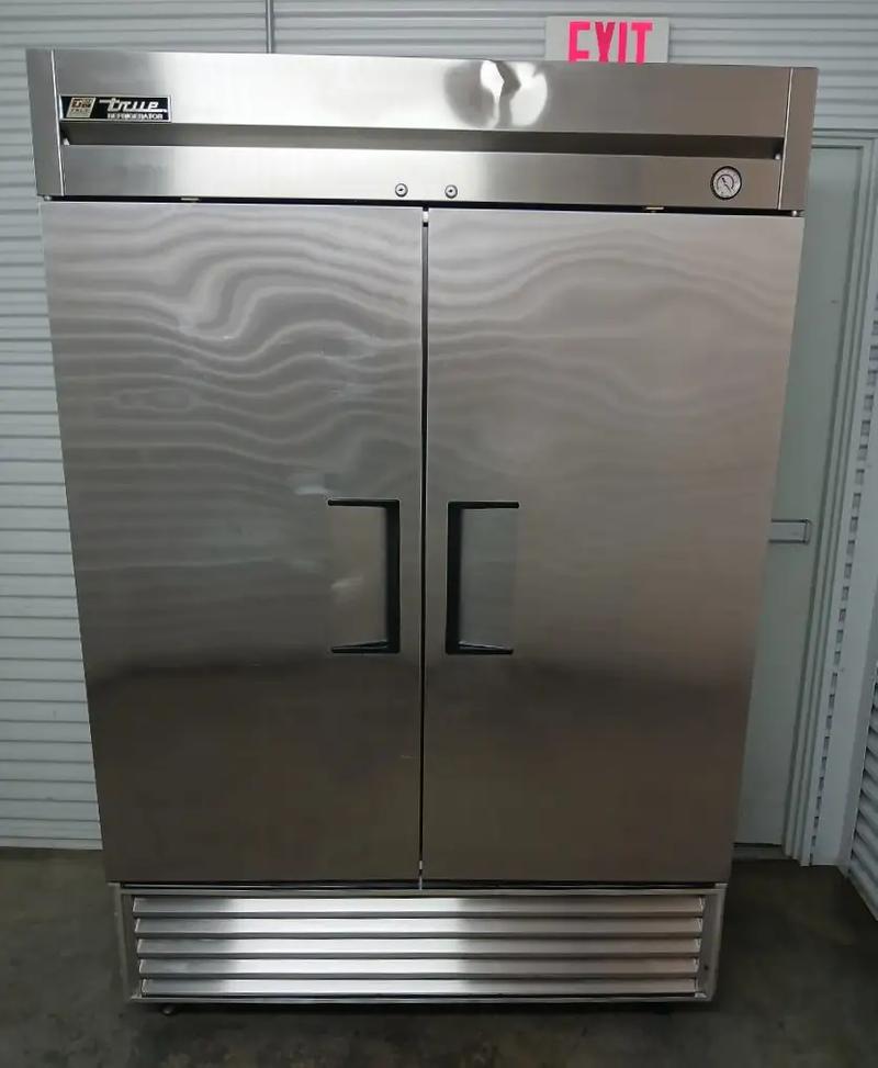 True T49 Commercial Stainless Steel Double Door Refrigerator Reach In ...